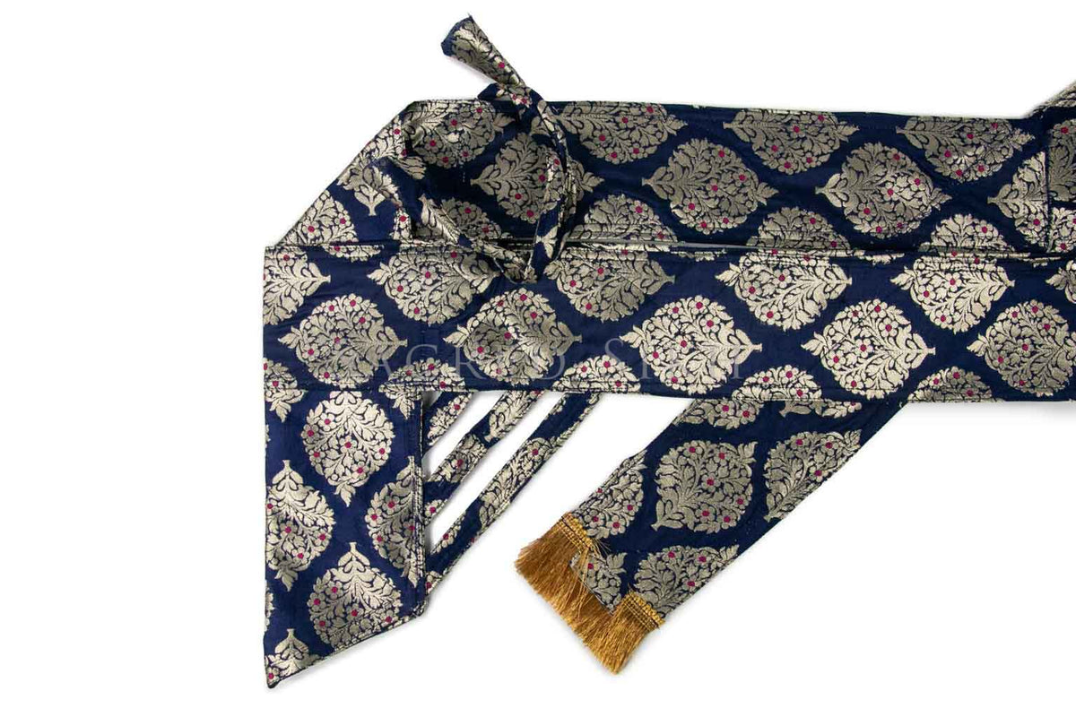 Thalvar Gatra Navy with Light Gold Leaf Design – Sacred Sikh